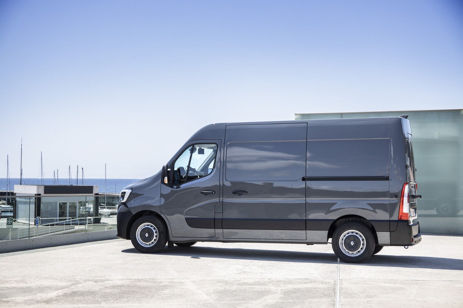 Renault Master III (Phase III, 2019) Panel Van 2.3 Energy dCi (150 Hp ...